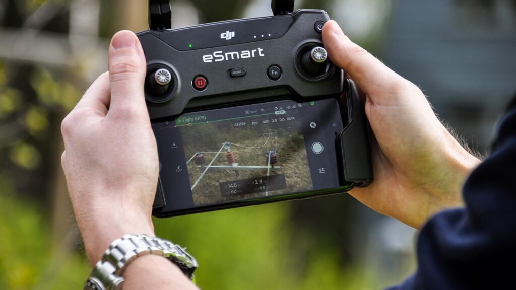 New app effectively collects inspection data - eSmart Systems